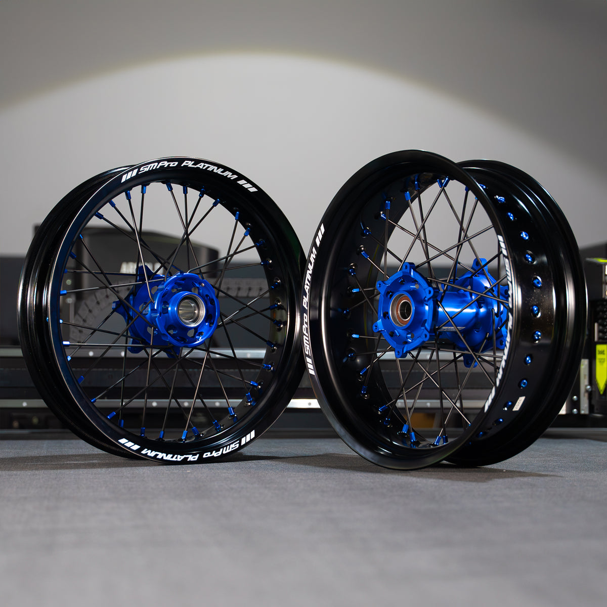 SMPRO Black/Blue - Supermoto Wheelset – Bolddesignz
